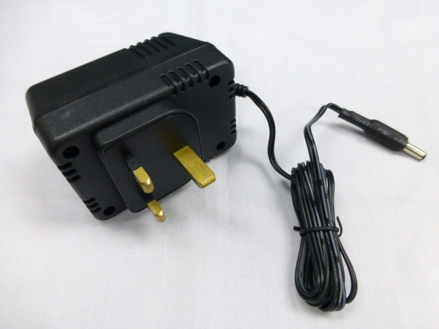 AC to AC 230 to 12V 1A AC-AC adapter | Unicell